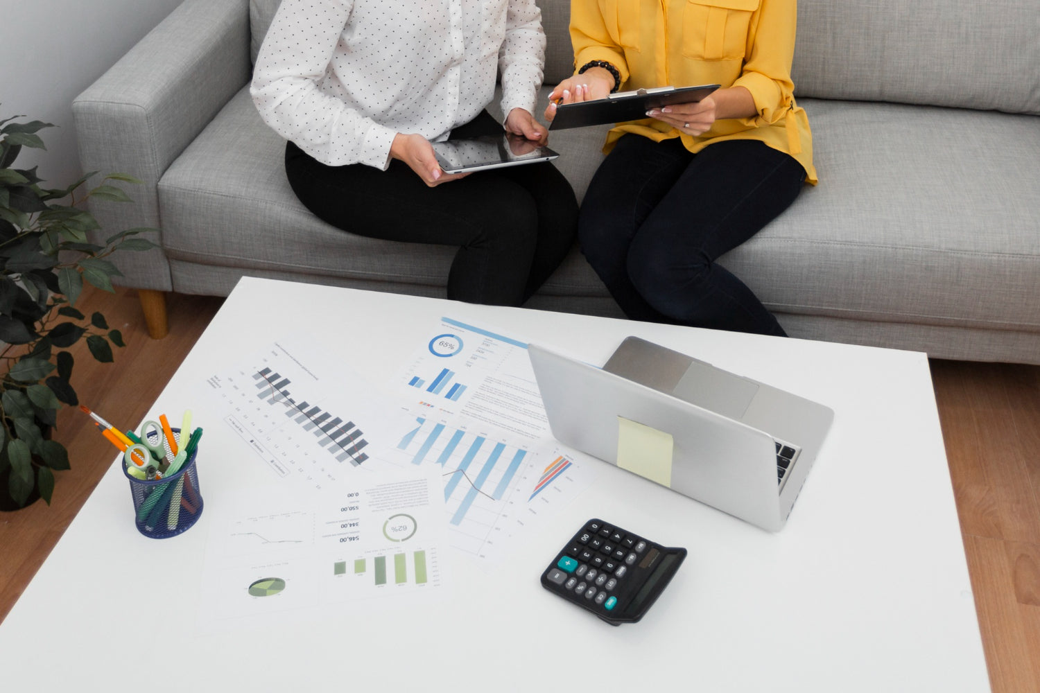 How To Track Consulting Engagement Budgets Using A Budget Tracking Tem ...